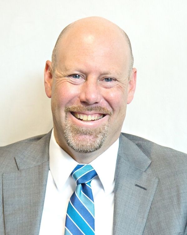 2020/2021 Board Members and Officers - The Community Foundation